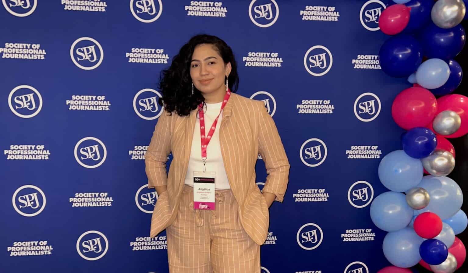 Sociedad de Periodistas Profesionales beca a una profesora Sagradeña ...